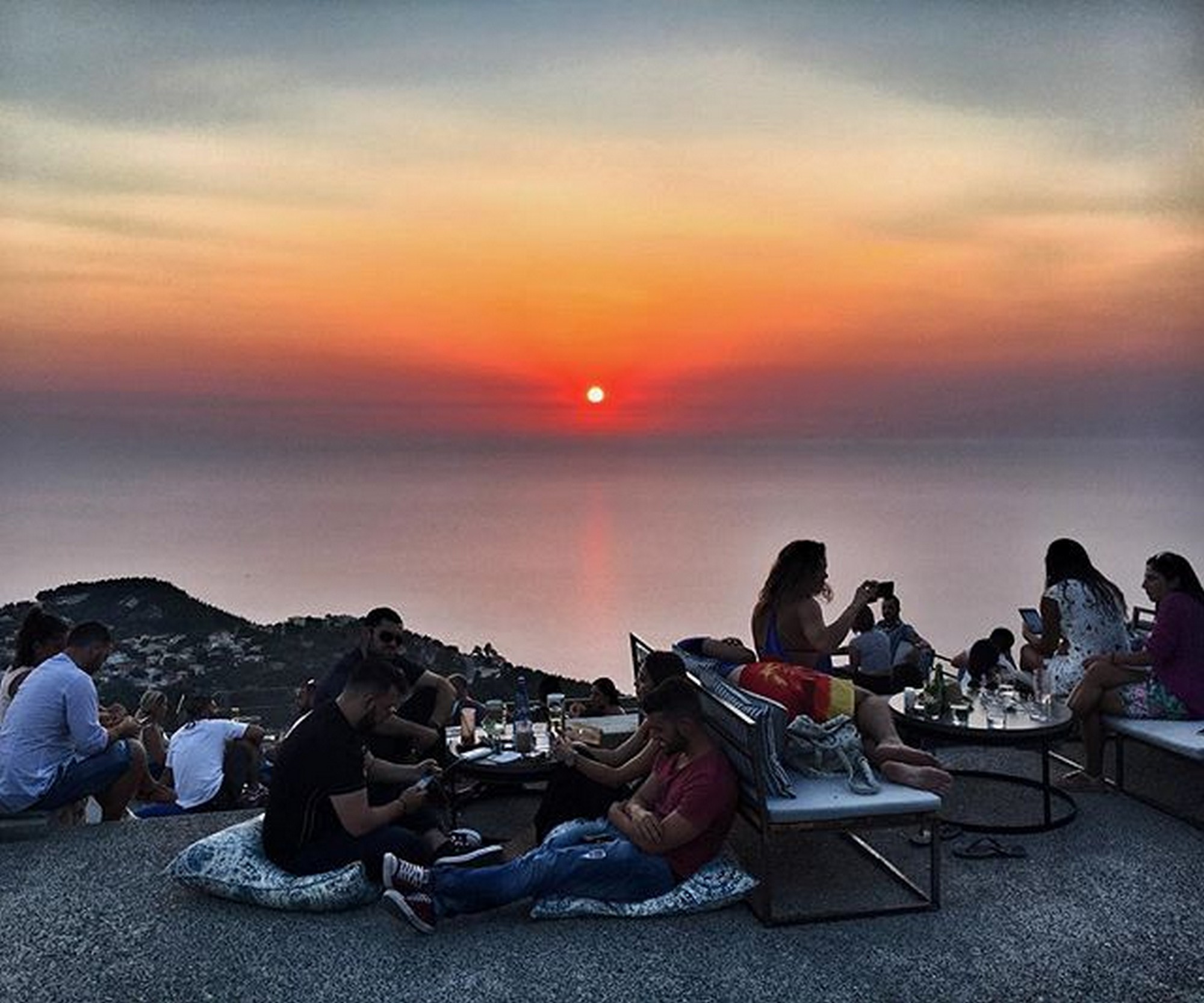 FLY ME LEFKADA BAR