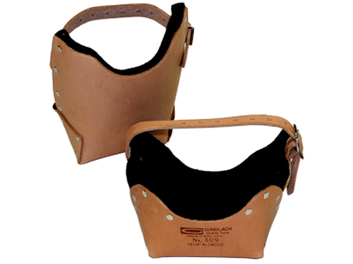 Gundlach Leather Knee Pads with Buckle | Girardeau Distributo