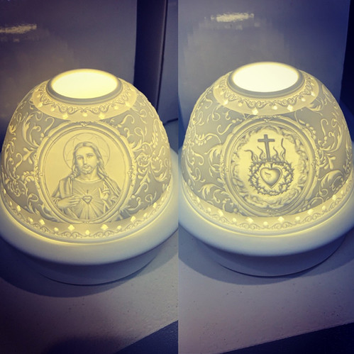 Porcelain dome LED light / sacred heart | digifuwill-giftware