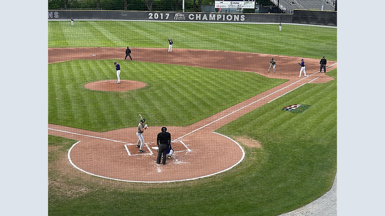 Holy Cross Baseball Team Were Ready for the NCAA’s, UNC