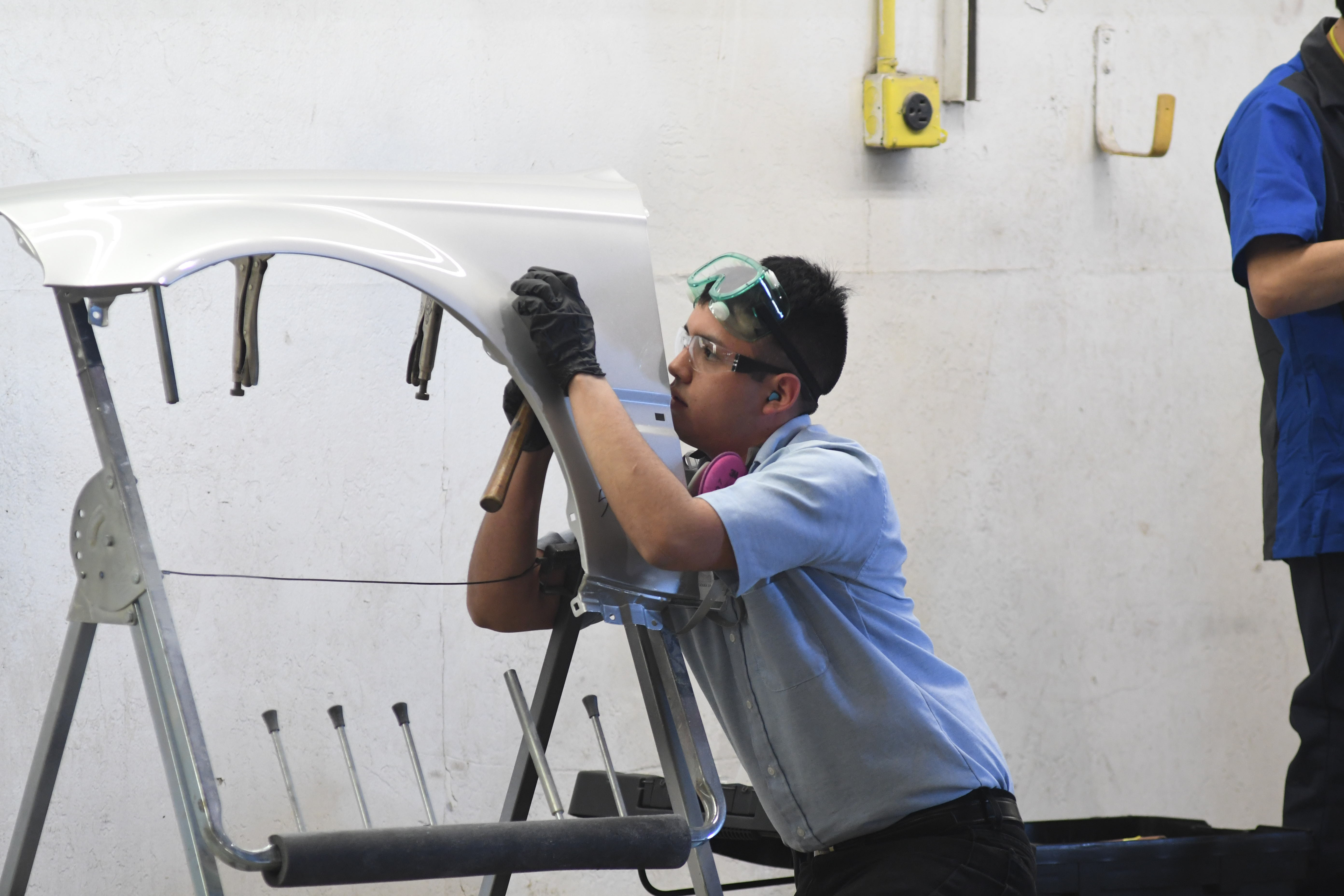 Automotive Refinishing Technology