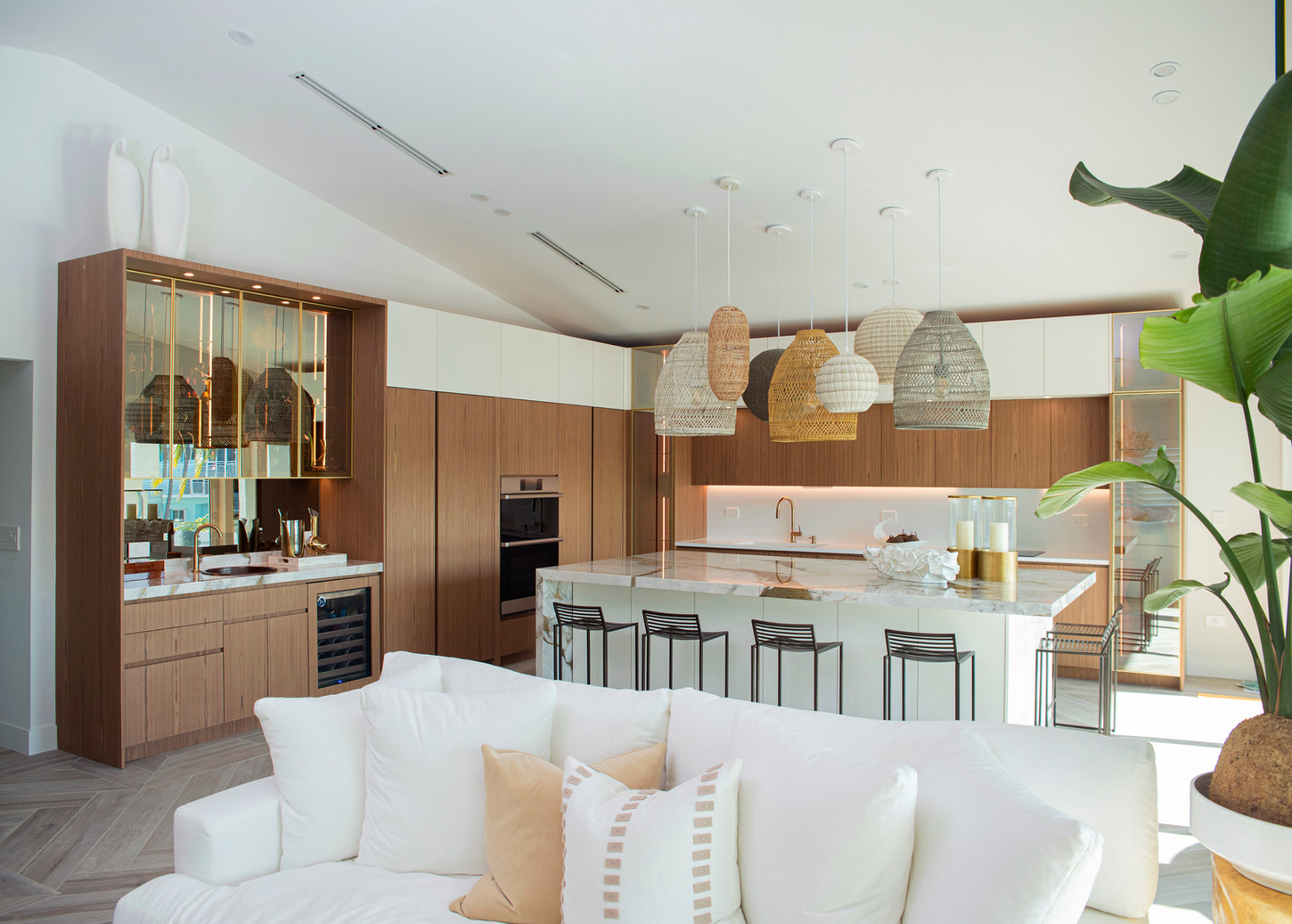 Custom Carpentry | Mastercraft Wood & Hardware | Miami