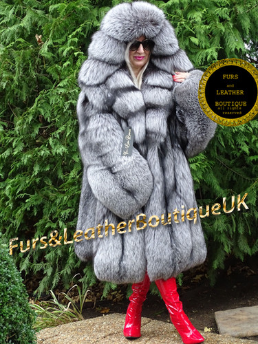 🔥NEW LUXURY SAGA SKIN TO SKIN SILVER FOX FUR STROLLER COAT MASSIVE HOOD ...