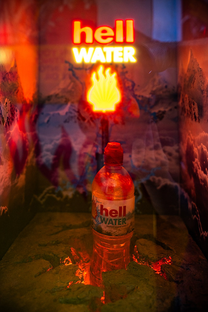 HELL BUS TOUR PHOTOS