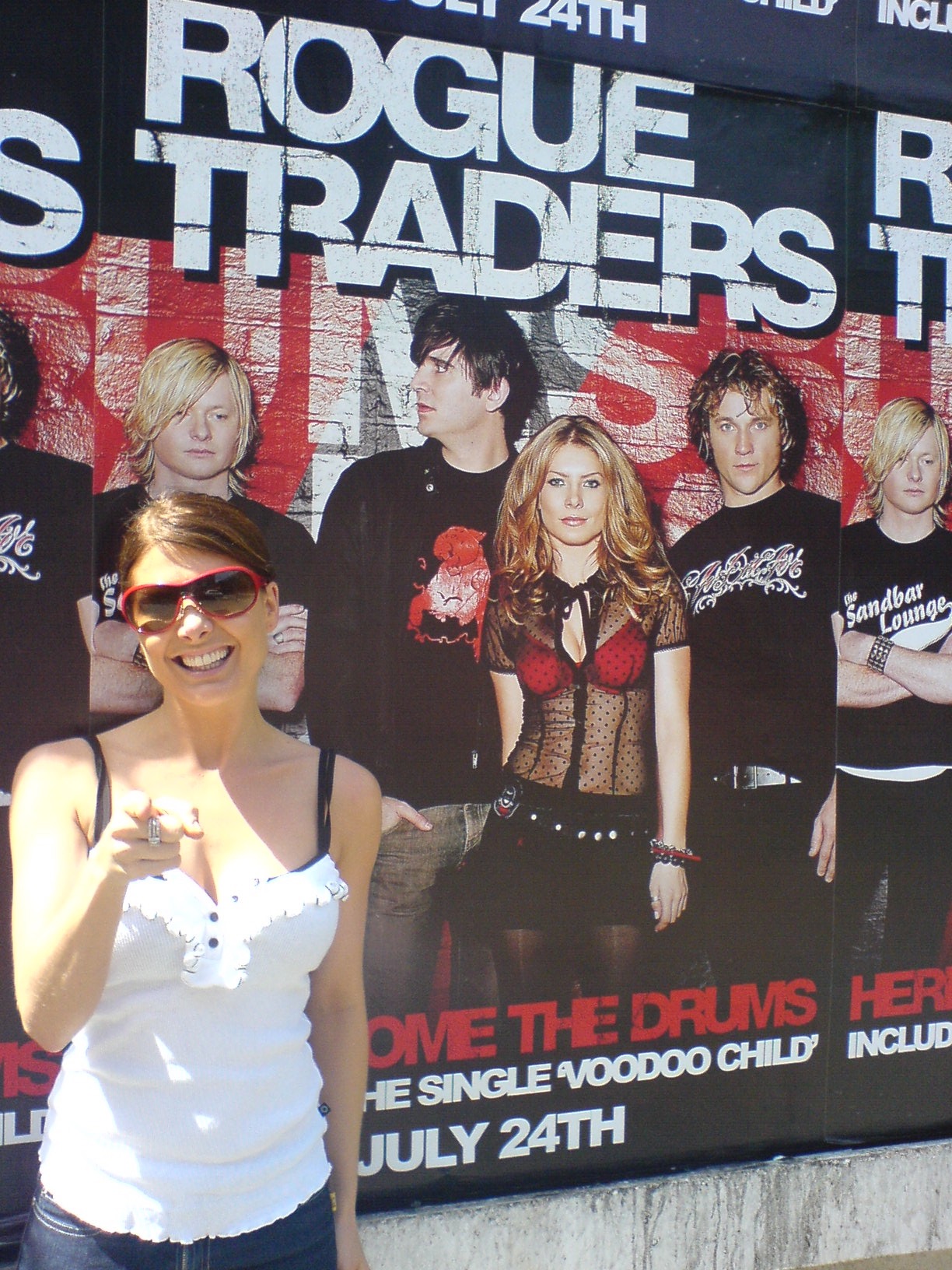 Rogue Traders Music Official