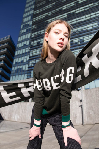 CASHMERE SWEATER-VB2052 | ELLE DD Showroom