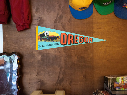 The Old Oregon Trail Pennant Flag | 4x4ward