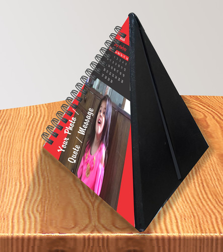 Personalized Pyramid Table Calendar | BrownCloud