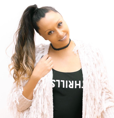 THE ONLINE WORKSHOP SERIES PRESENTS - YVETTE LEE | MOMENTUM