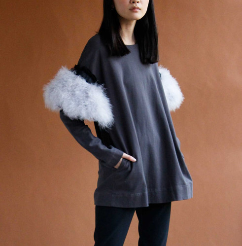 Feather frill tops | FLUMOR