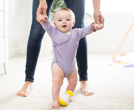 Teaching Your Baby to Walk: Step-by-Step Guide for New Moms