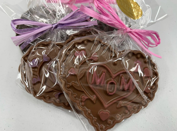 SEASONAL | Bon Bons Chocolatier