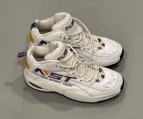 Glen Rice 1999 game worn NST shoes | It's Game Used