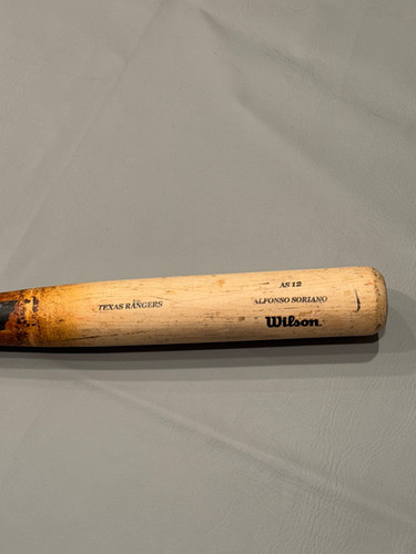 Alfonso Soriano 2005 game used SAM bat | It's Game Used