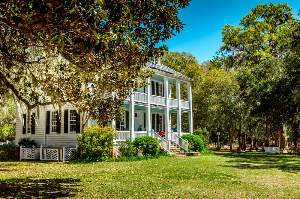 Yes! You Should Visit a Southern Plantation