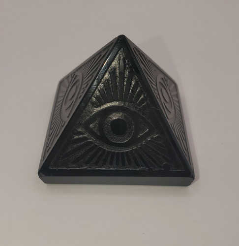 Obsidian Evil Eye Pyramid | Luminous Luxuries