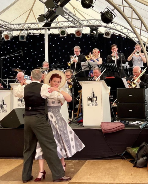 VE80 Celebration Concert with Salisbury Big Band & BW Festival Singers ...