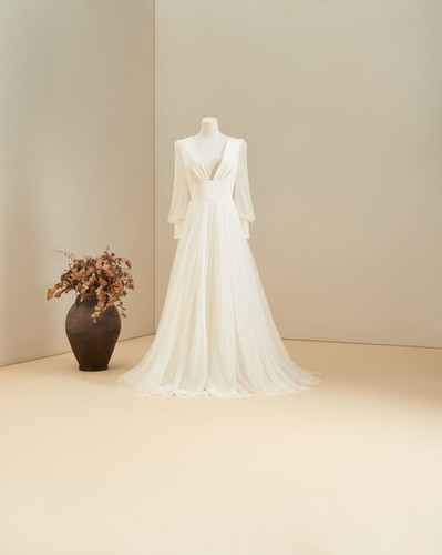 Sassi Holford - Sara | Brides do Good