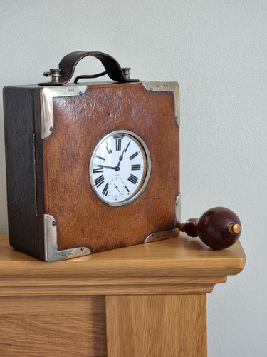1900 Omega Goliath Desk Clock With Light | omegavintagewatches