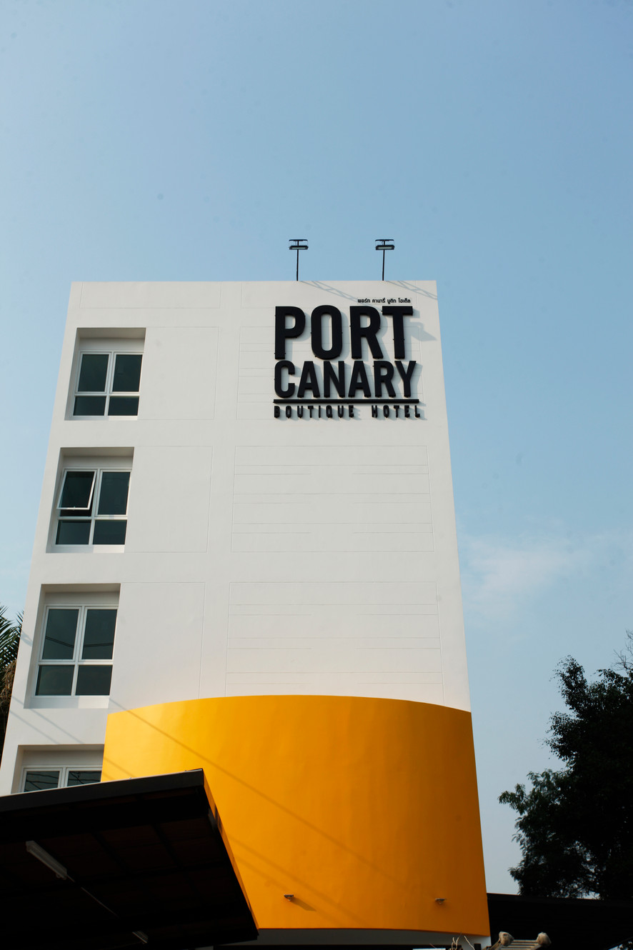 CONTACT | Port Canary Hotel