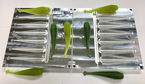 M.Y.'S Custom 4.5IN Ribbed Creature Worm | Pm Bait Molds