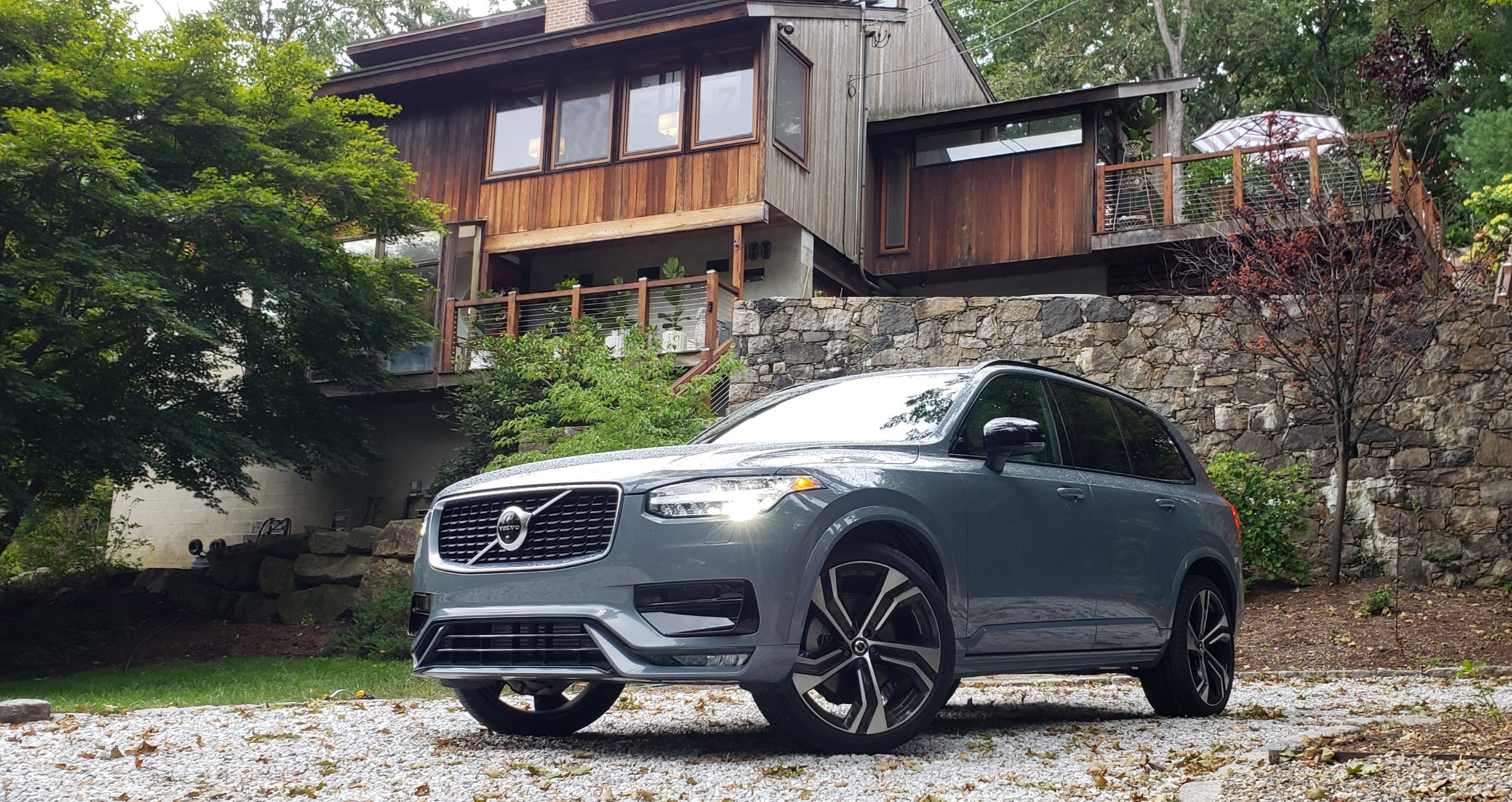 Volvo XC90 T6