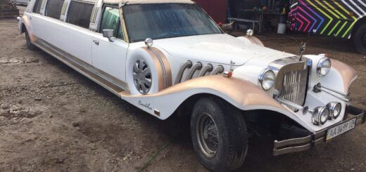 Excalibur limousine came to reinforce the front of the body and frame