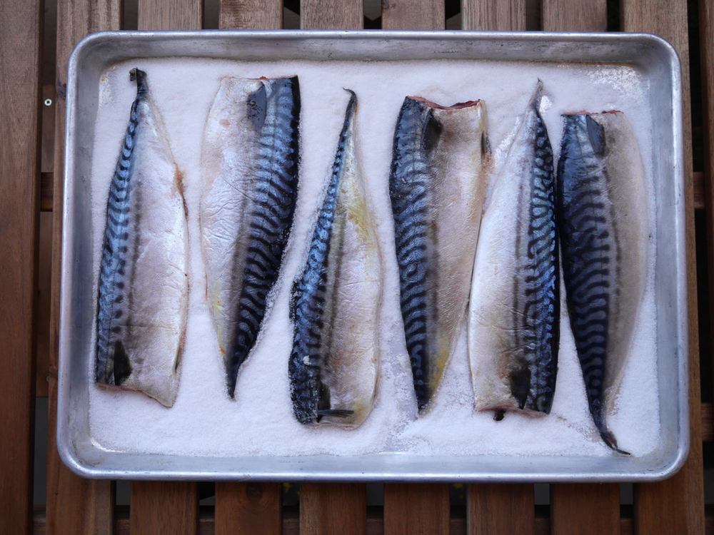 How To Make Shime Saba (Cured Mackerel)