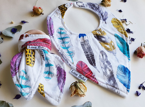 Bib and Teether Set. | BoxyLox