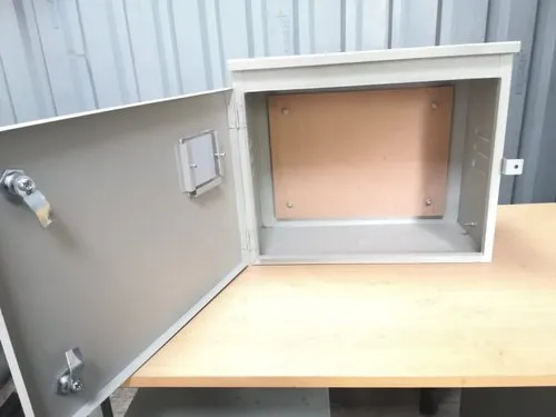 Three Phase Metal Meter Box | Sanlec Automation Pv