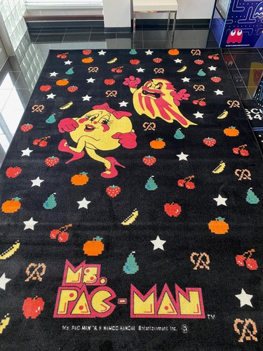 Pac-Man Carpet | kingpin-games
