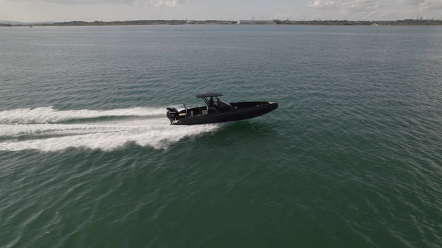 Iron Boats 827 test drive review - Most fun you can have with £100k?