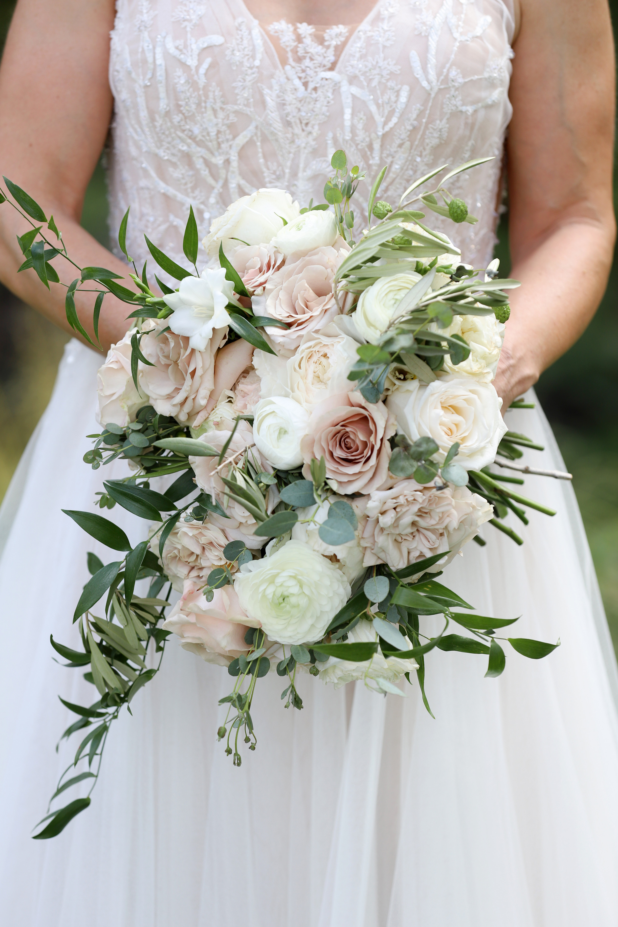 PLATINUM FLORAL DESIGNS, Victoria BC Floral Design