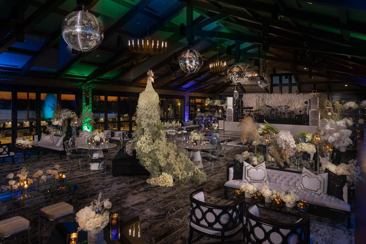 PRIVATE PARTY | Blooming Gallery