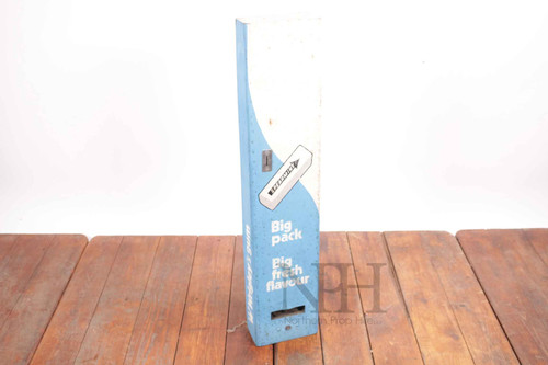 Chewing gum dispensing machine | Northern Prop Hire