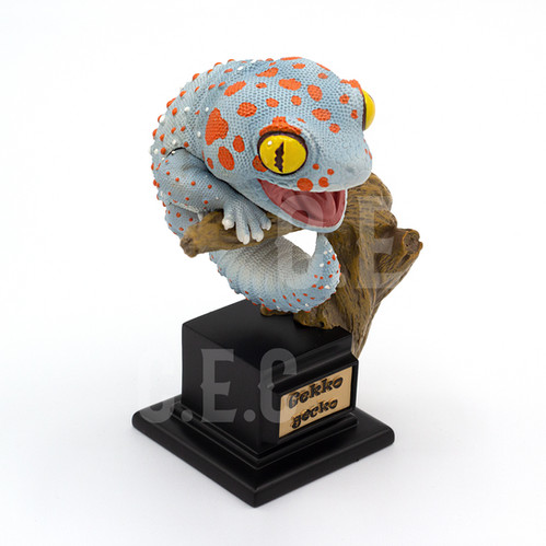 Tokay Gecko Figurine | Crazy Eye Creations