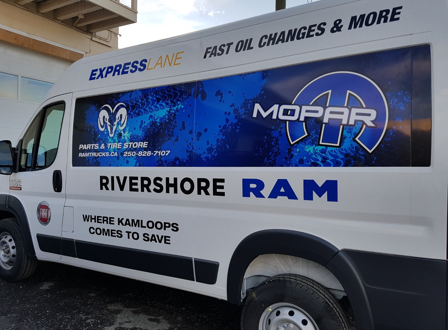 Vehicle Wraps & Decals | Visual Signs & Printing
