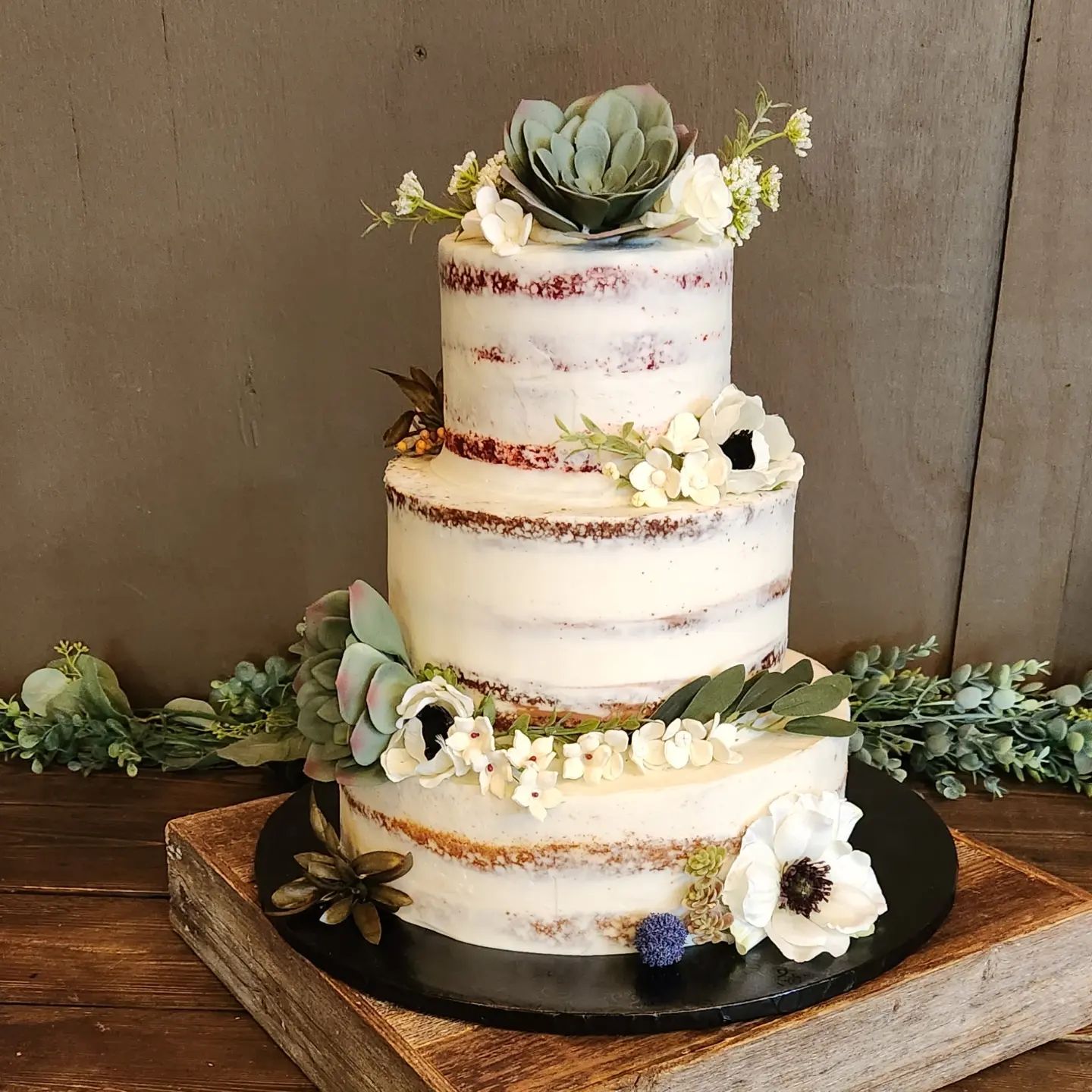 Cakes | Tilted Crown Confections | St. Cloud