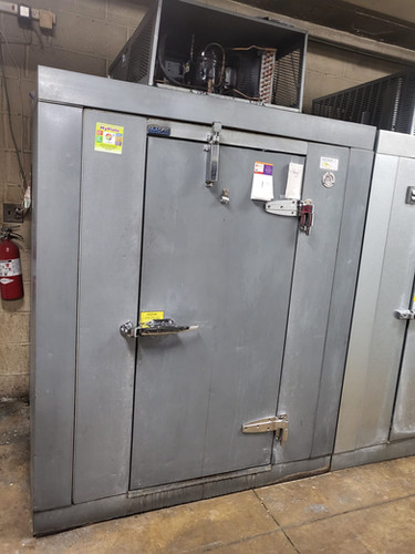 5'x4' self contained walk in cooler | restaurant equipment