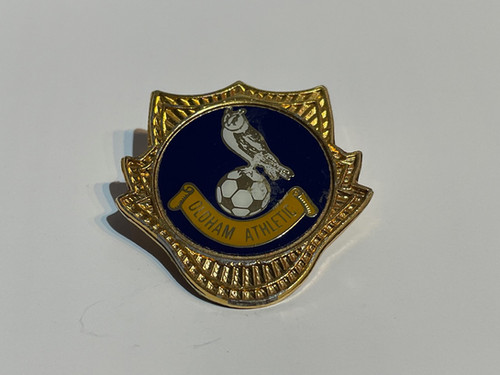 Vintage Oldham Athletic Football Club Shield Badge by Clubman ...