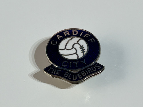 Cardiff City (The Bluebirds) Football Club Enamel Ball Badge ...