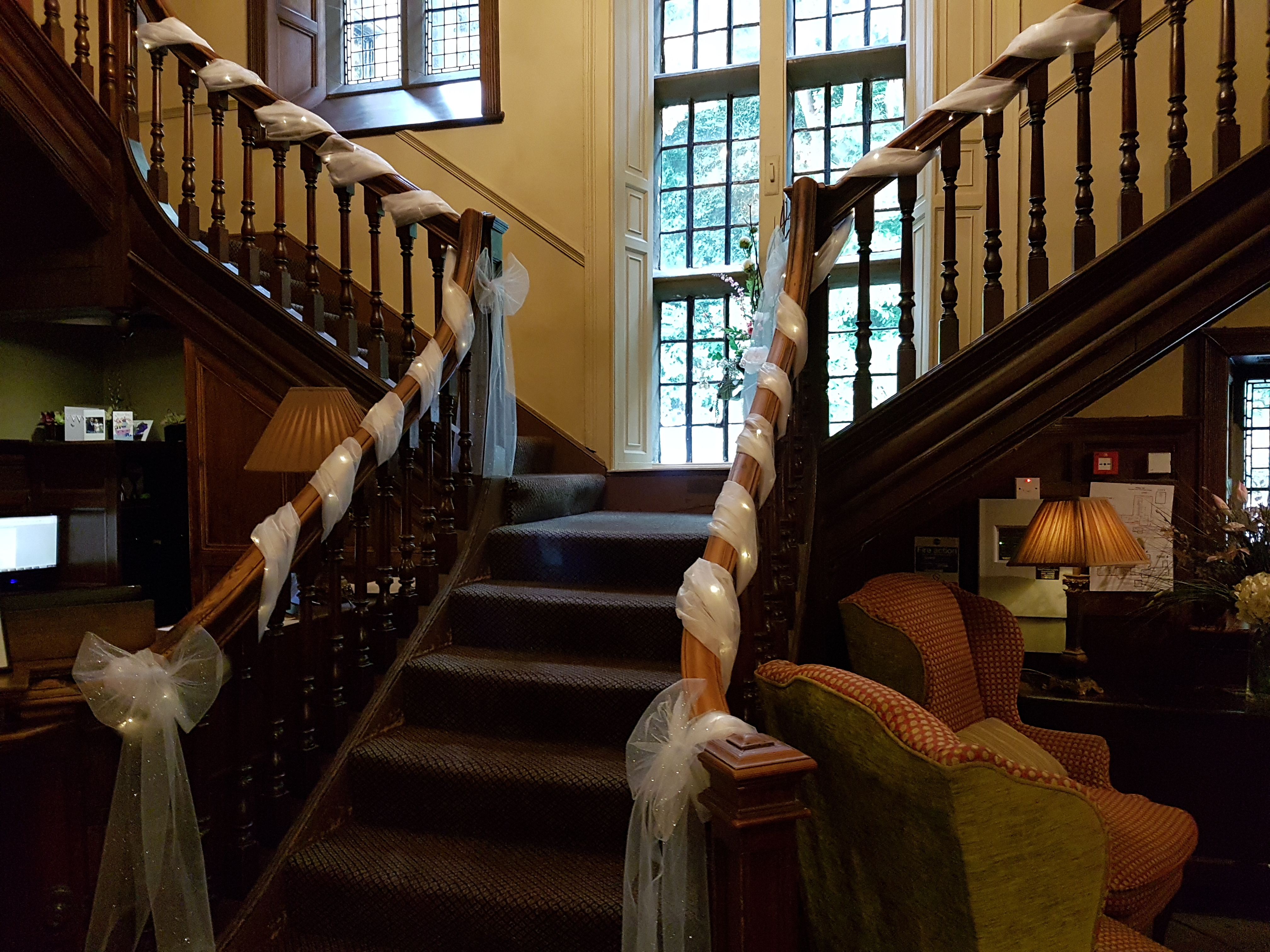 Staircase Dressing | Glamourpuss Weddings | Barnsley | South Yorkshire