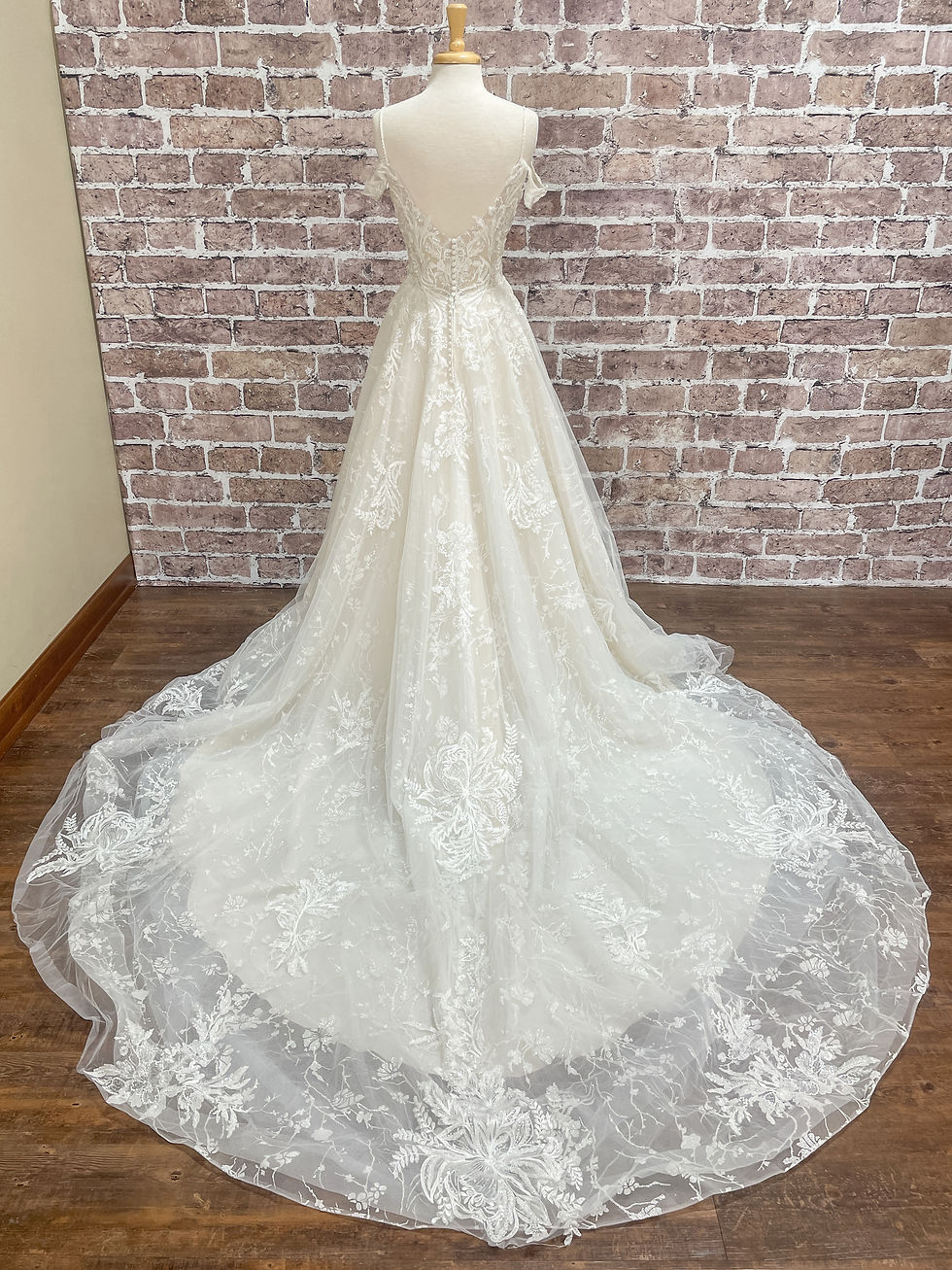 Bridal Gallery | Wedding Dresses 9/11