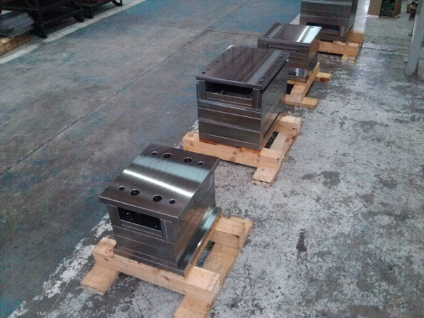 PORTAMOLDES ESTANDAR | PROTMEC | México