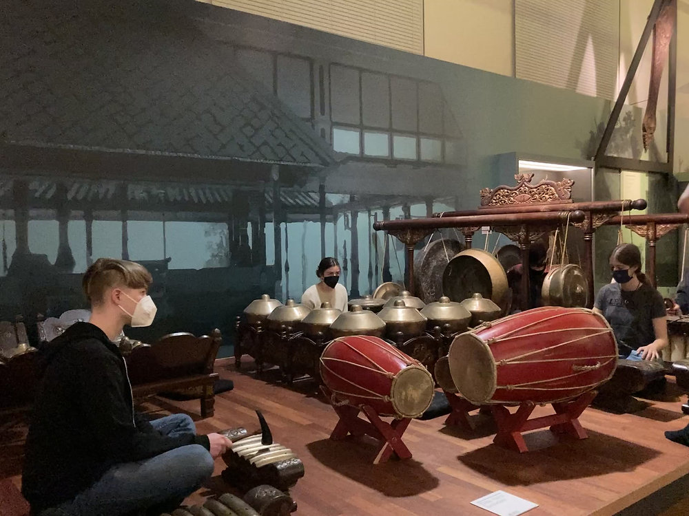 Musikleistungskurs beim Gamelan-Workshop