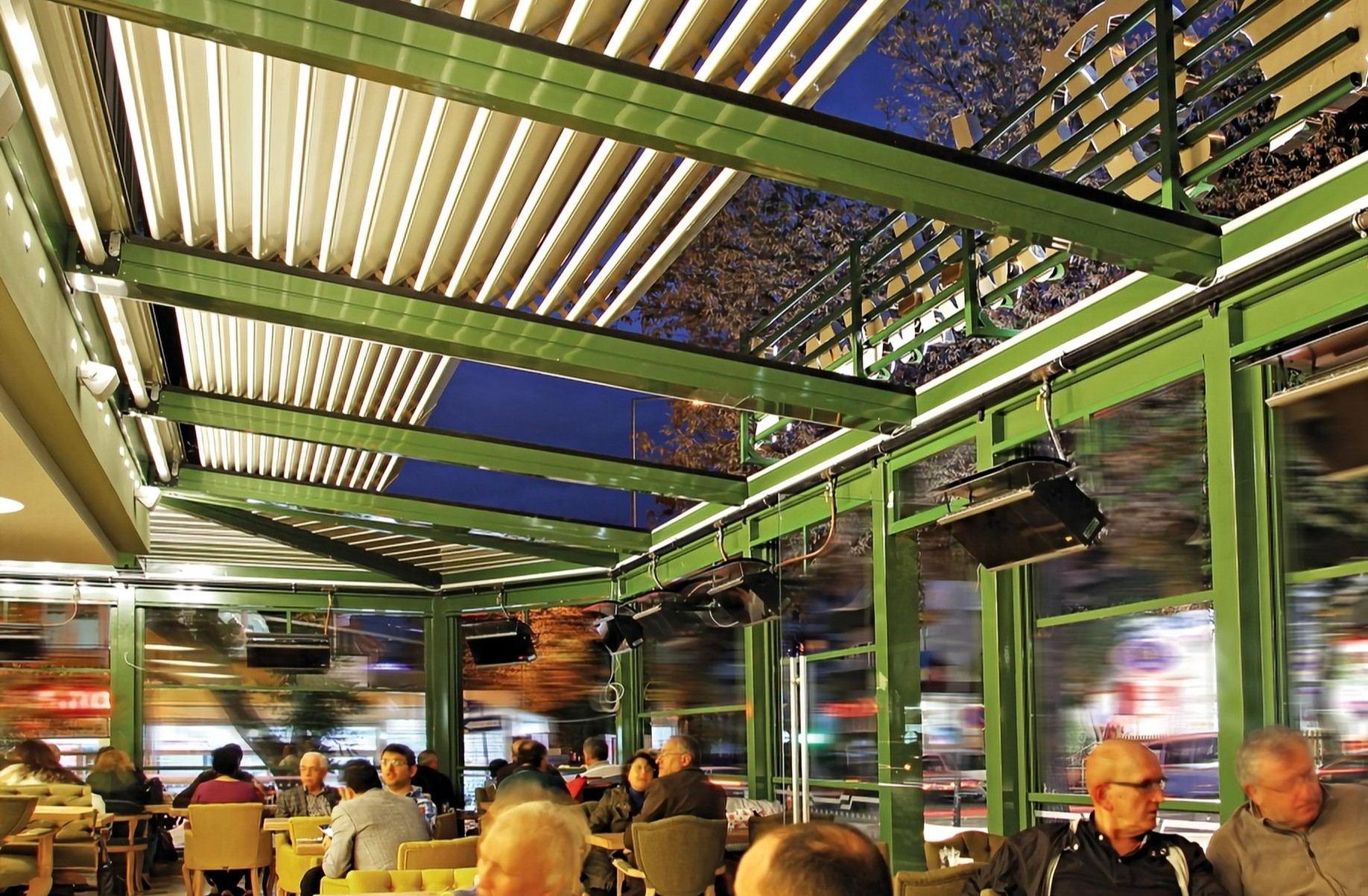 The Future of Outdoor Dining: Retractable Roof Systems