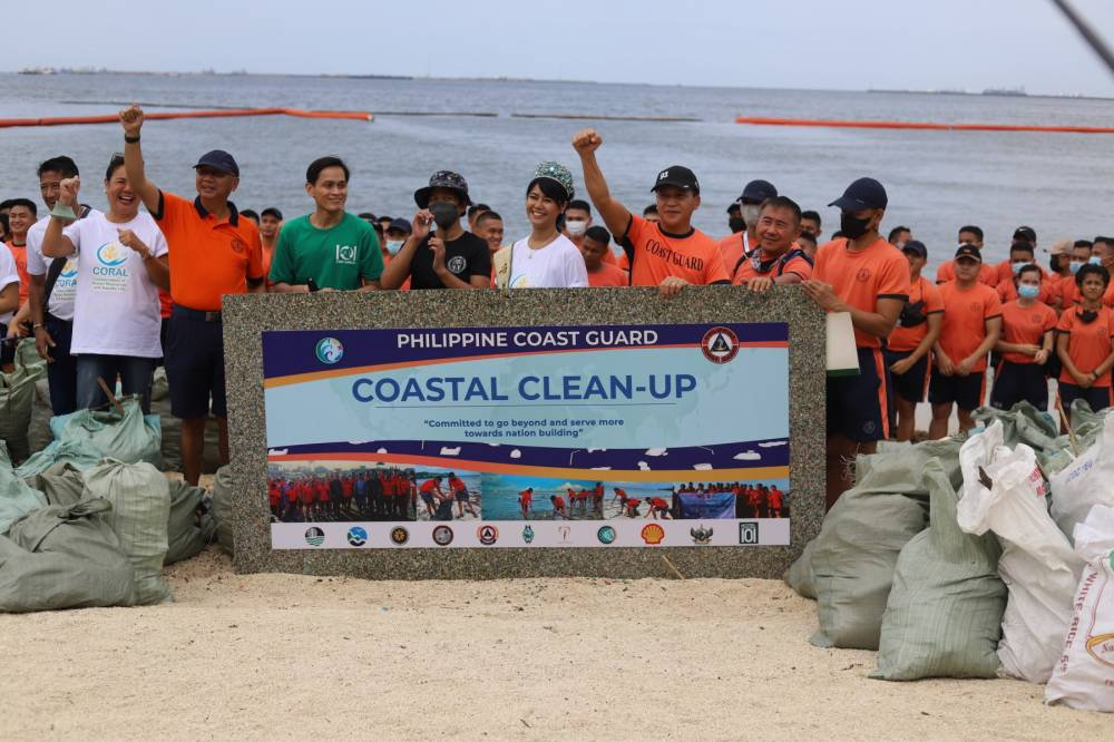 DENR collects 'thousand sacks of sea waste' at Manila Dolomite Beach