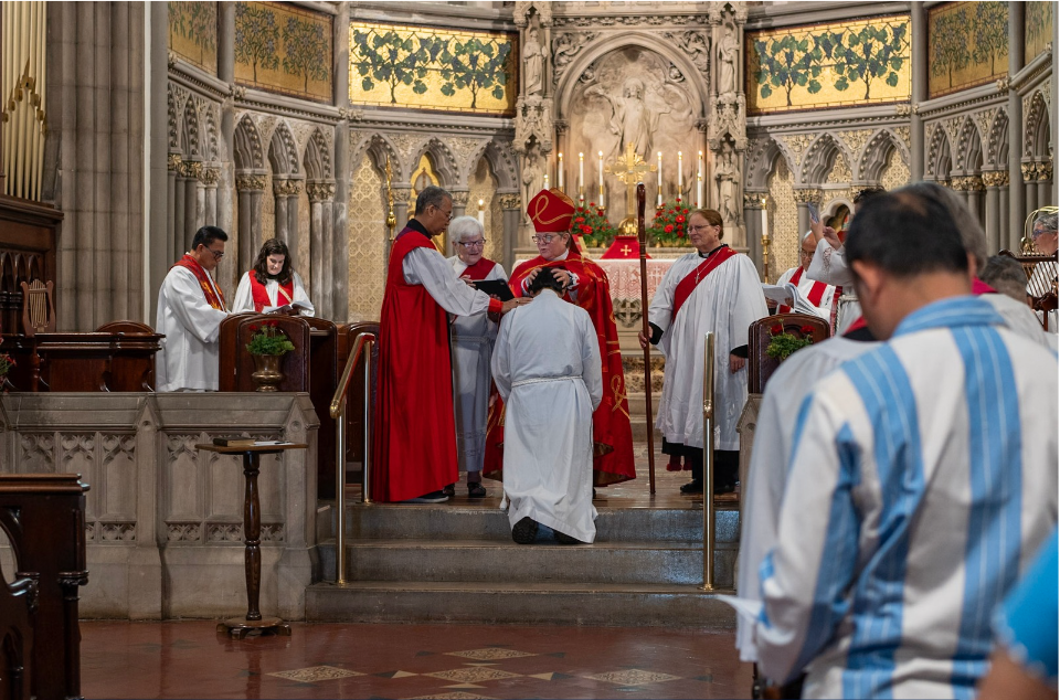 Rev. Edwin Way Becomes First Karen Refugee Ordained at Episcopal Church