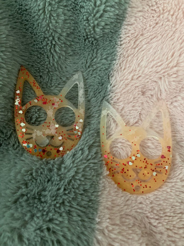 Safety Kitty Keychain -- Glow in the dark | BunBun YukiDoodles