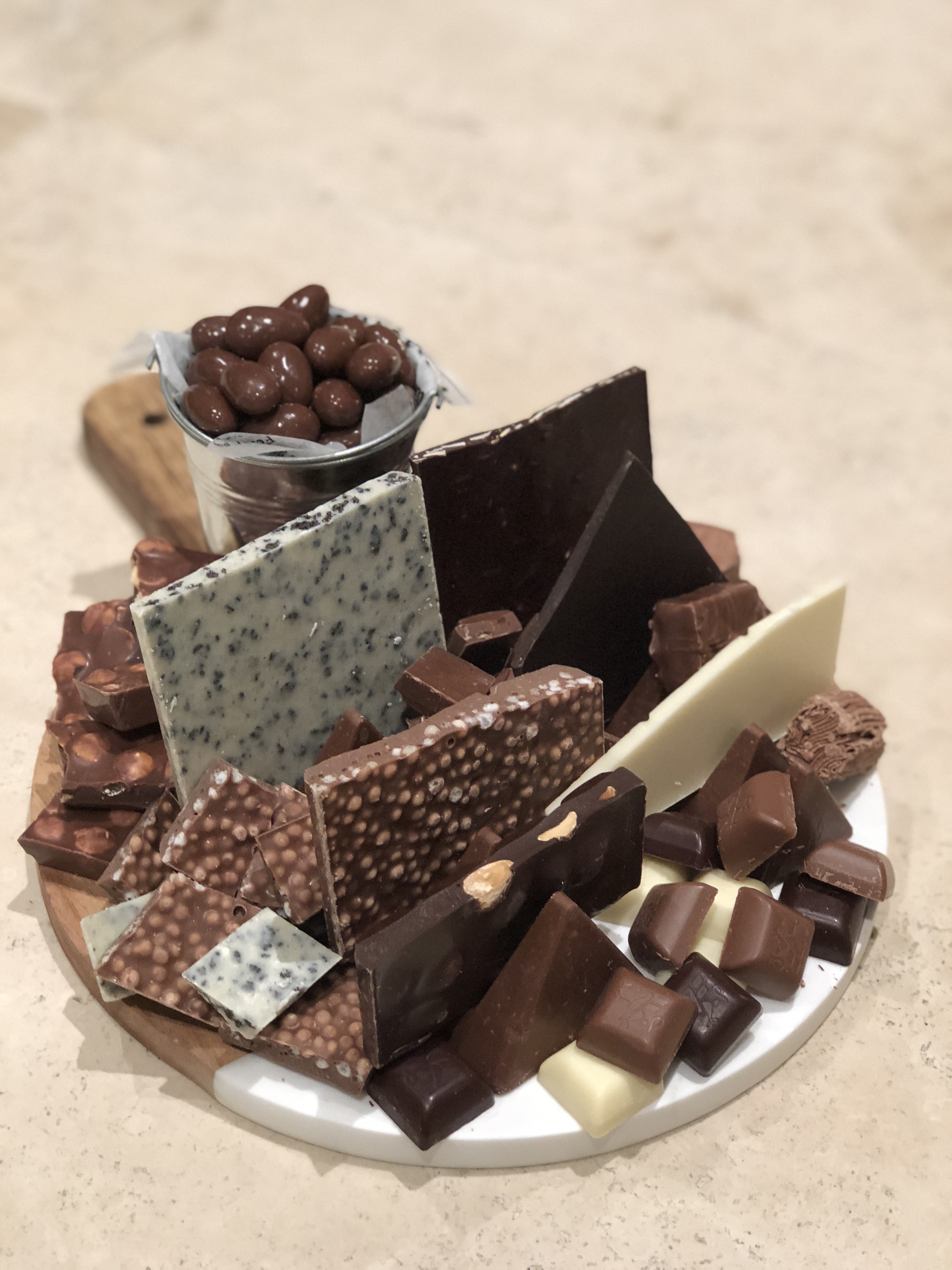 Mini Chocolate Board | Unique and Gorgeous Gifts